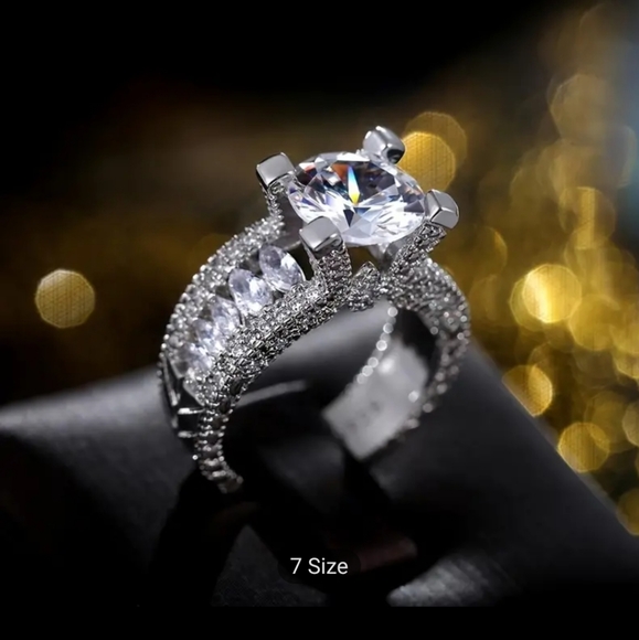 Jewelry | Newstunning Cz Round Floating Center Stone Ring In Silver ...